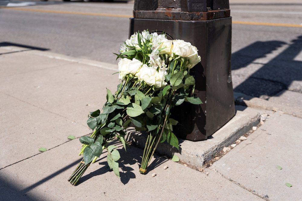 Tim Walz Made One Move At The Scene Of The ICE Shooting That Left ...